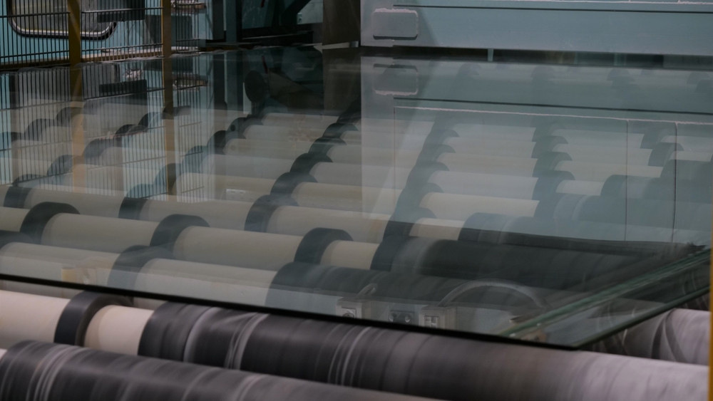 Sustainable glass - AGC increases capacity to offer CO2-reduced glass